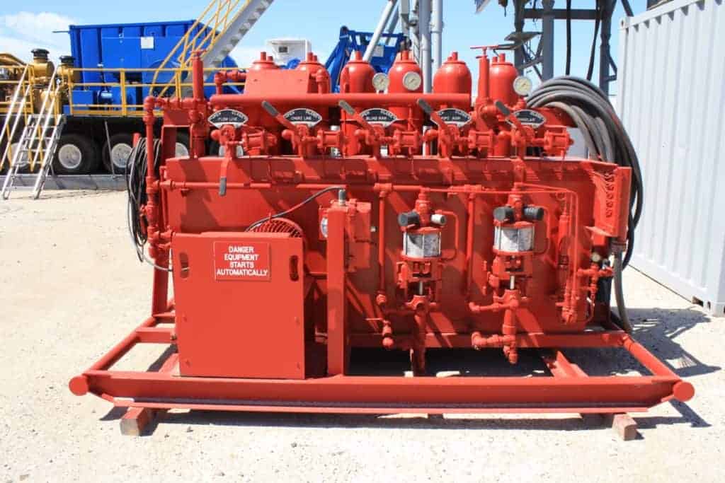 HENDERSON RG Petro 1,300 HP Land Rig-6 - HENDERSON Rigs & Equipment
