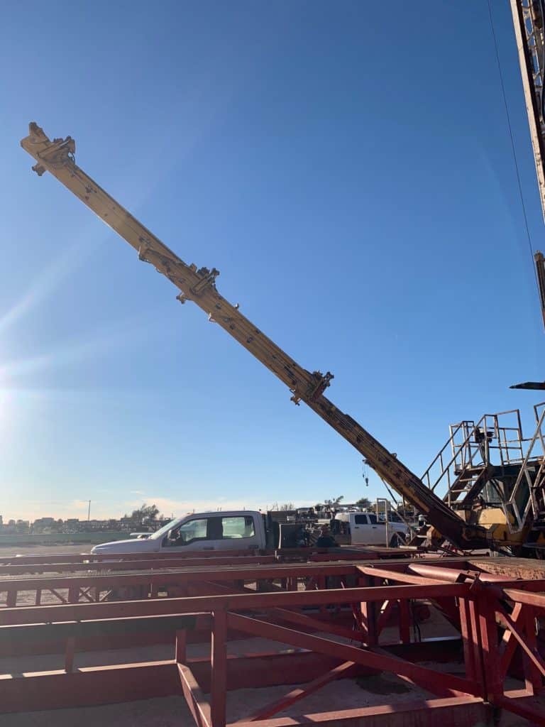 Pipe-Handler - HENDERSON Rigs & Equipment