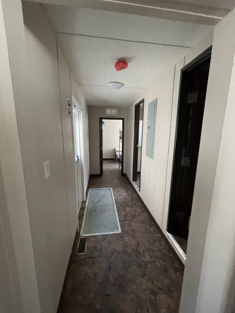 Alta-Fab Skid Mounted Six Man Sleeper Living Quarters - HENDERSON Rigs ...