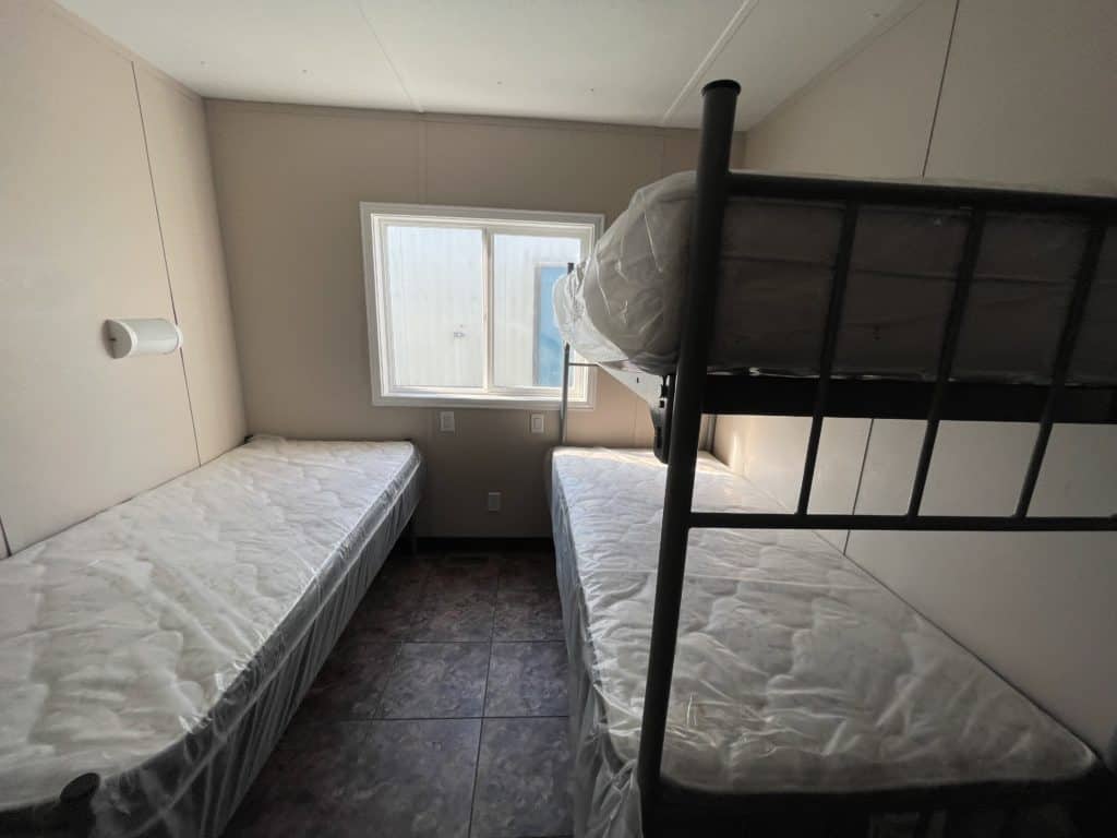 Alta-Fab Skid Mounted Six Man Sleeper Living Quarters - HENDERSON Rigs ...