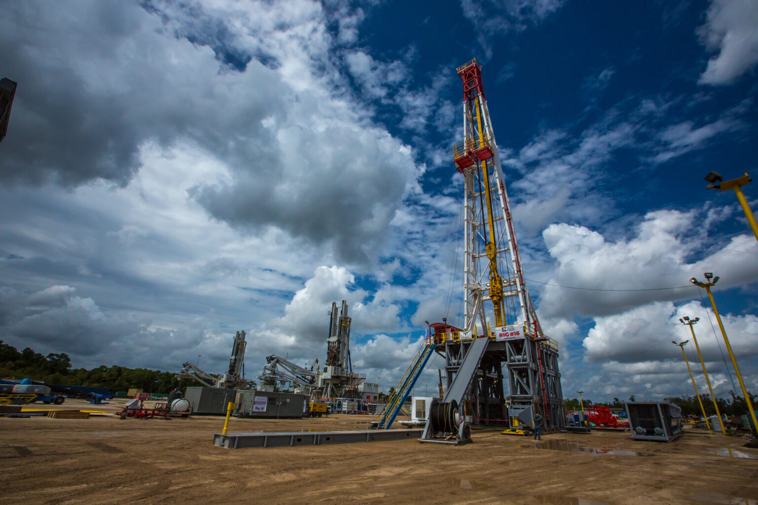 OIME 2000HP DC Electric Drilling Rig - HENDERSON Rigs & Equipment